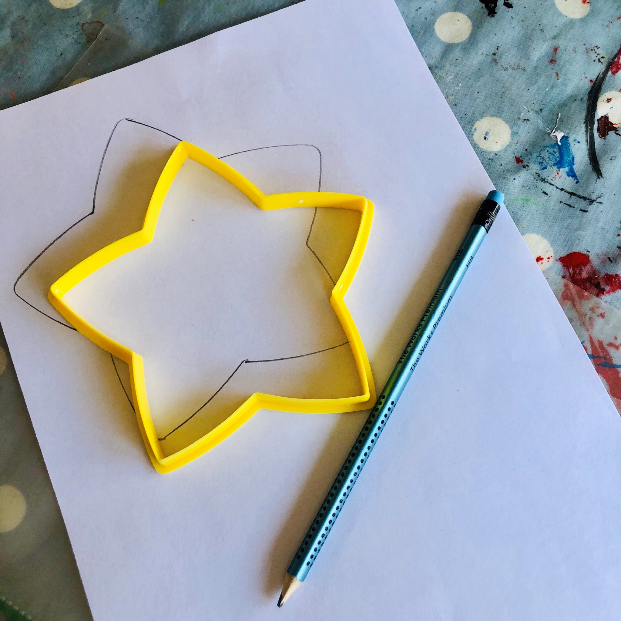 How to make a stained glass effect on your window - Mary Frances Trust